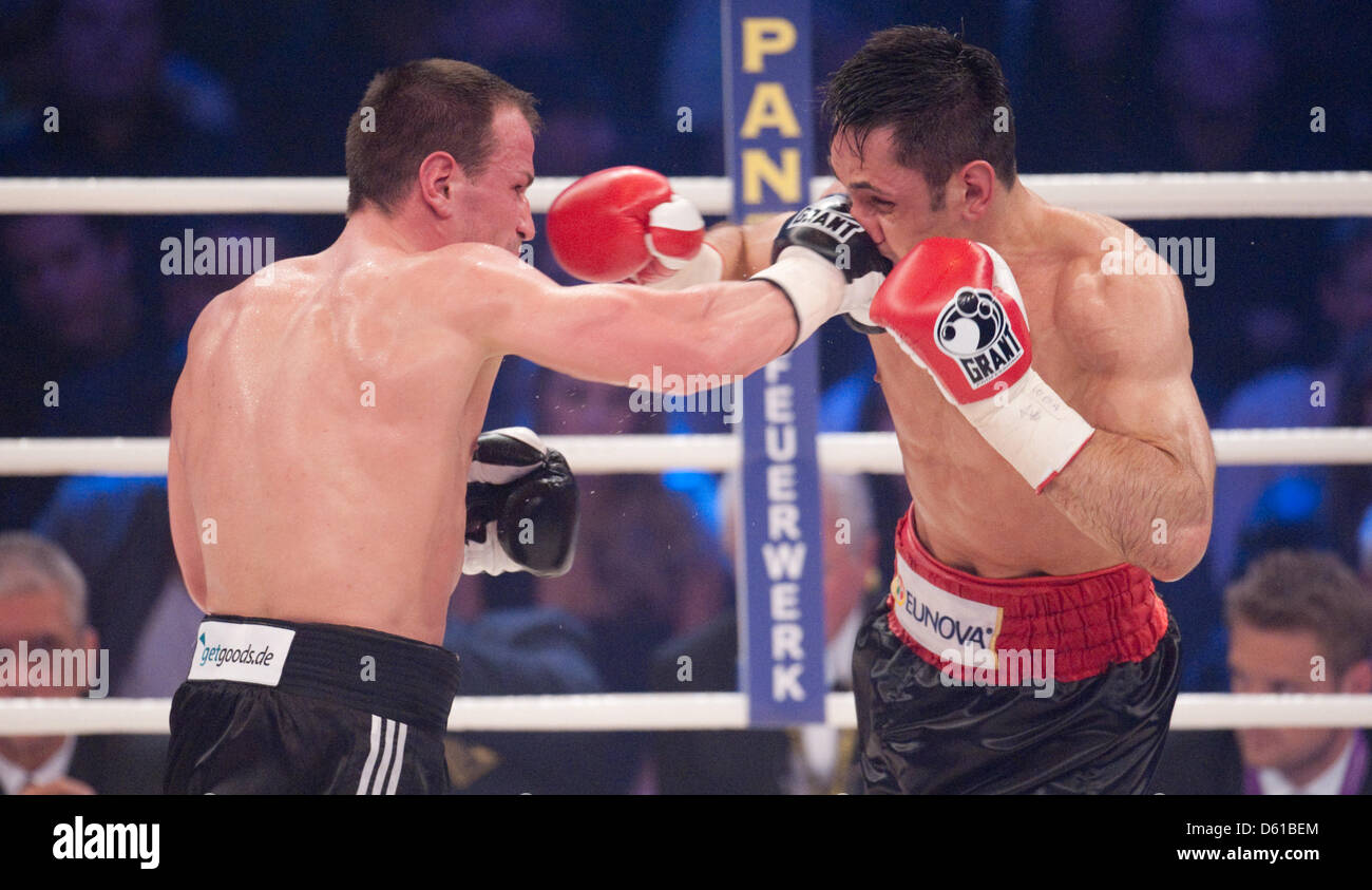WBA Middleweight Super World Champion Felix Sturm fights challenger ...