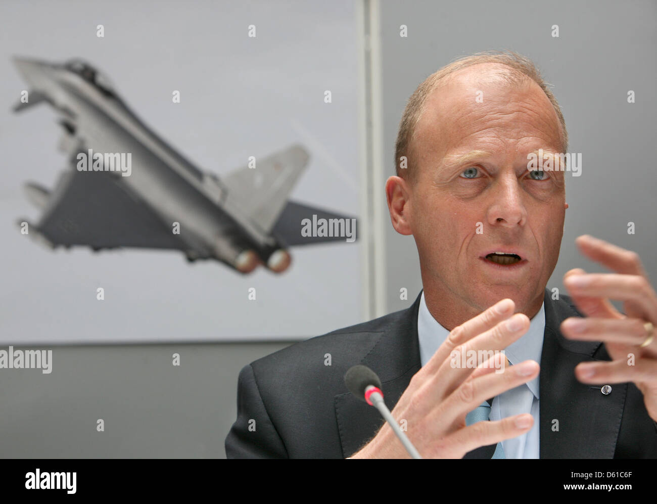 Aerospace industries hi-res stock photography and images - Alamy