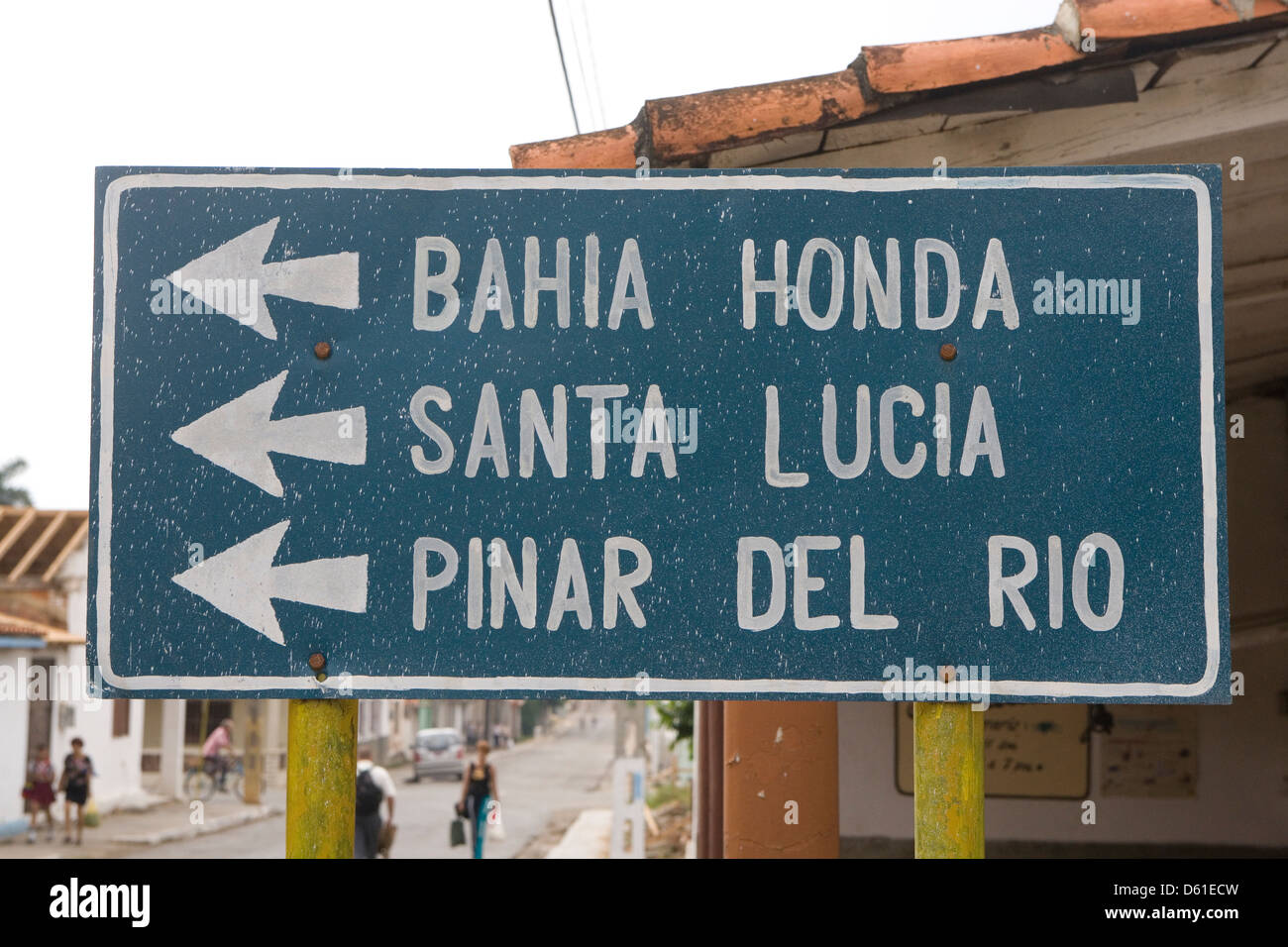 Cuba: road sign Stock Photo - Alamy