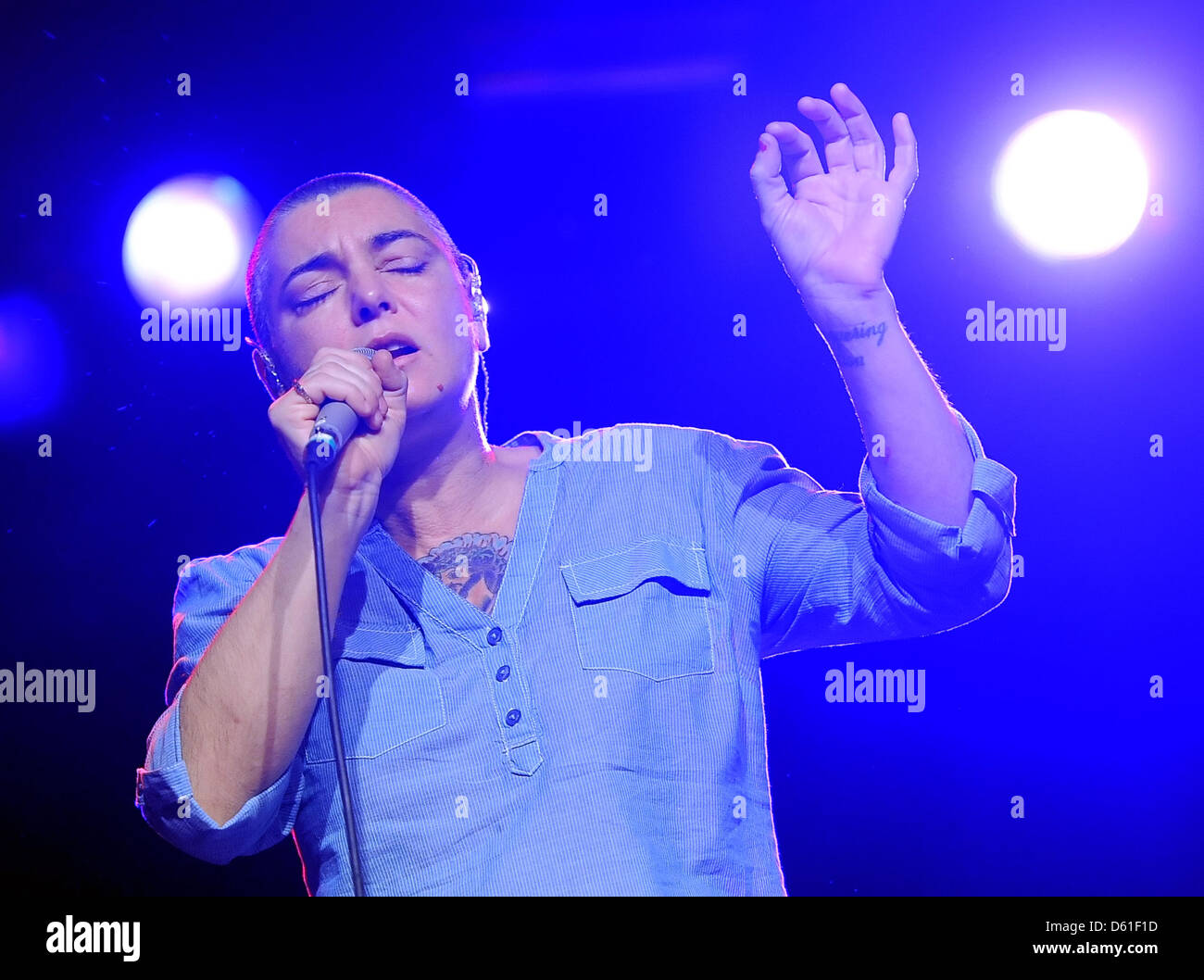 Sinead oconnor hi-res stock photography and images - Alamy