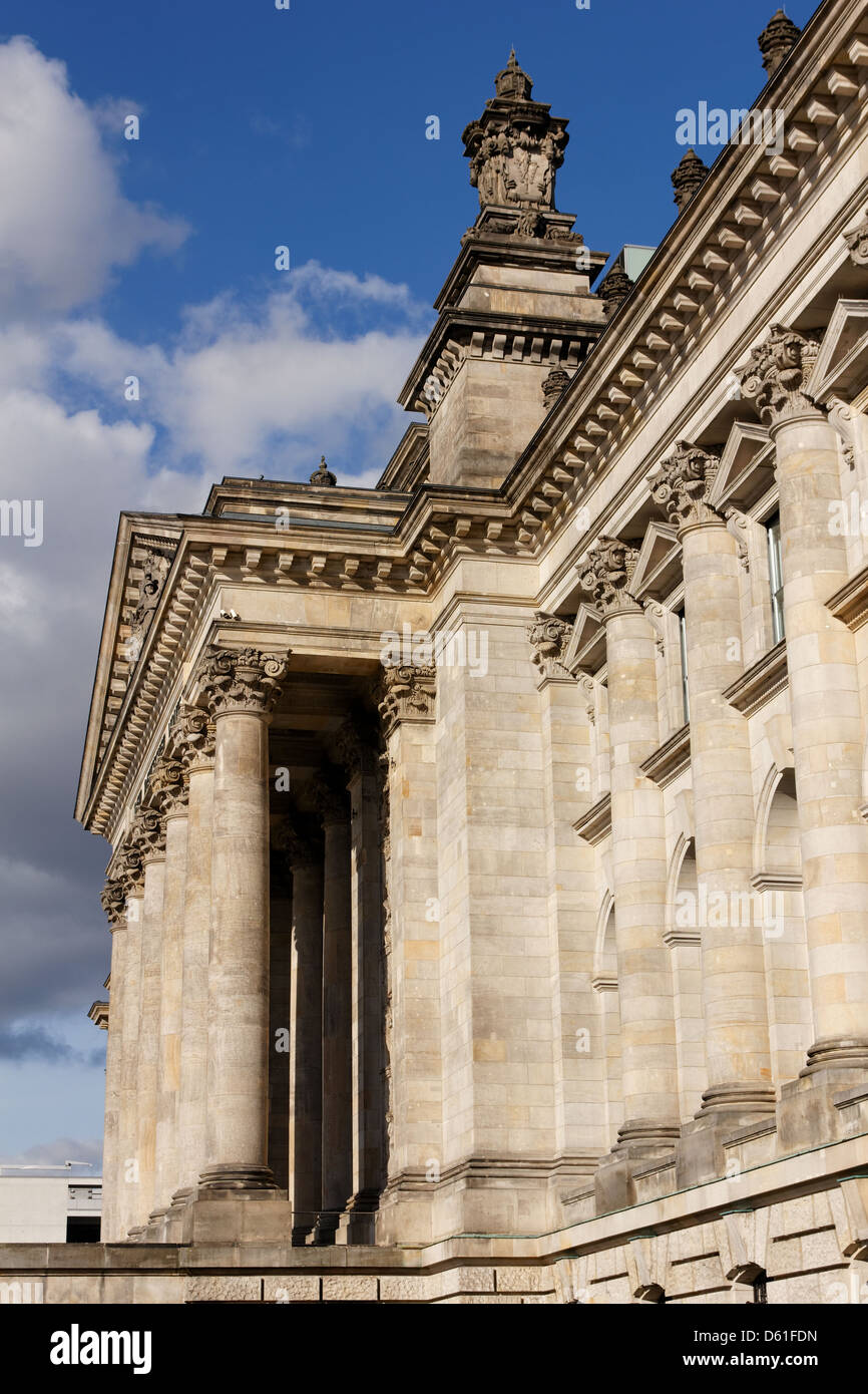 Front of the Reichstag, the federal parliament building, in Berlin ...