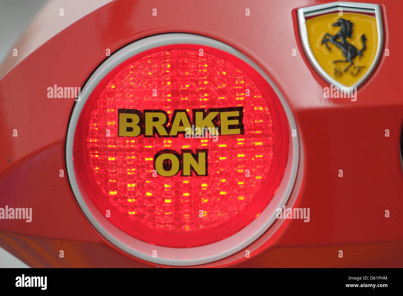 Pit stop light of Ferrari, pictured during the third practice session ...