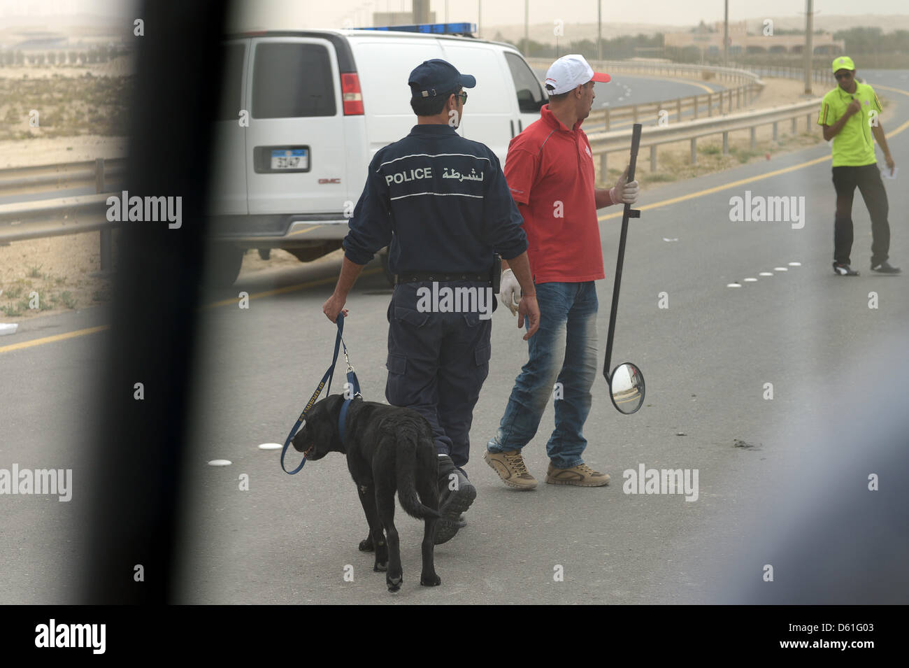 Police checkpoint on the road to the Bahrain International Circuit in ...