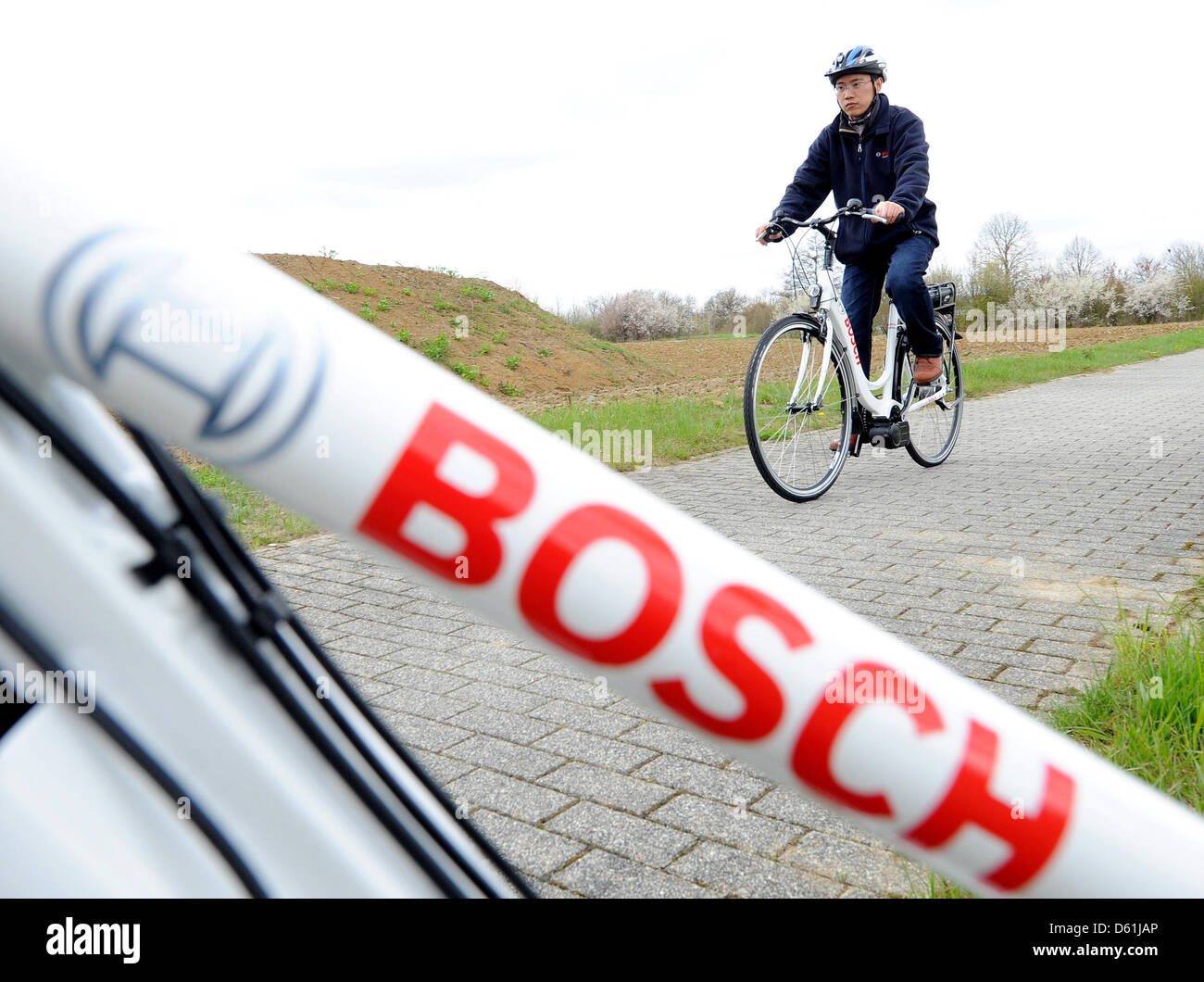 (FILE) An archive photo dated 18 April 2012 shows a Bosch employee ...