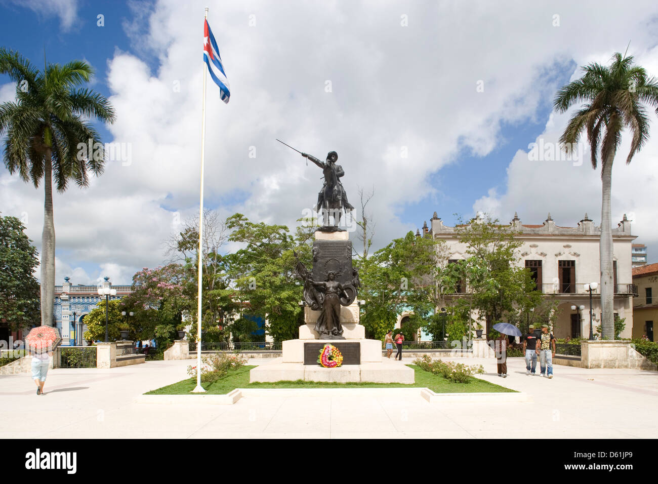 Camaguey: Parque Agramonte - statue of Ignacio Agramonte Stock Photo ...