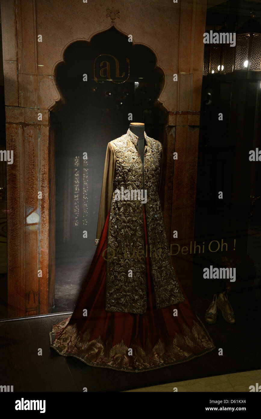 Sari sari store hi-res stock photography and images - Alamy