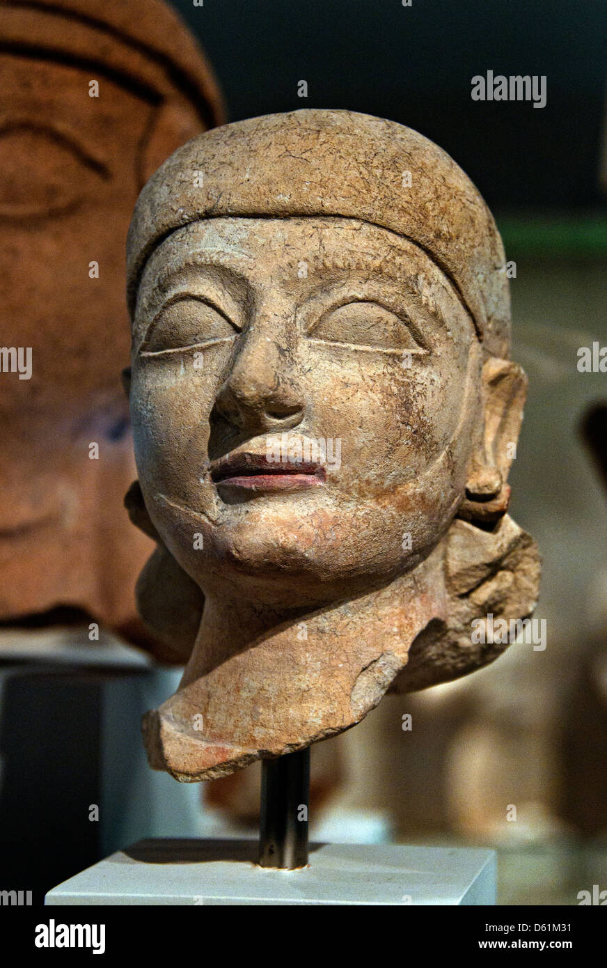 Cypro archaic ii 6th century b c 20 5 cm hi-res stock photography and ...