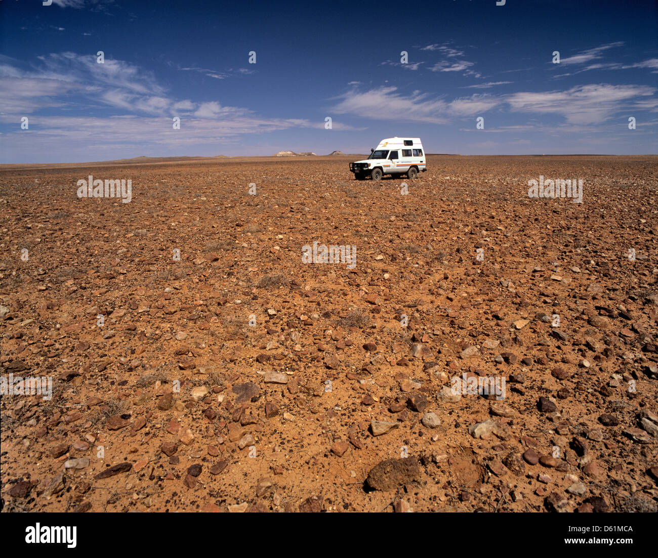 Moon plain coober pedy hi-res stock photography and images - Alamy