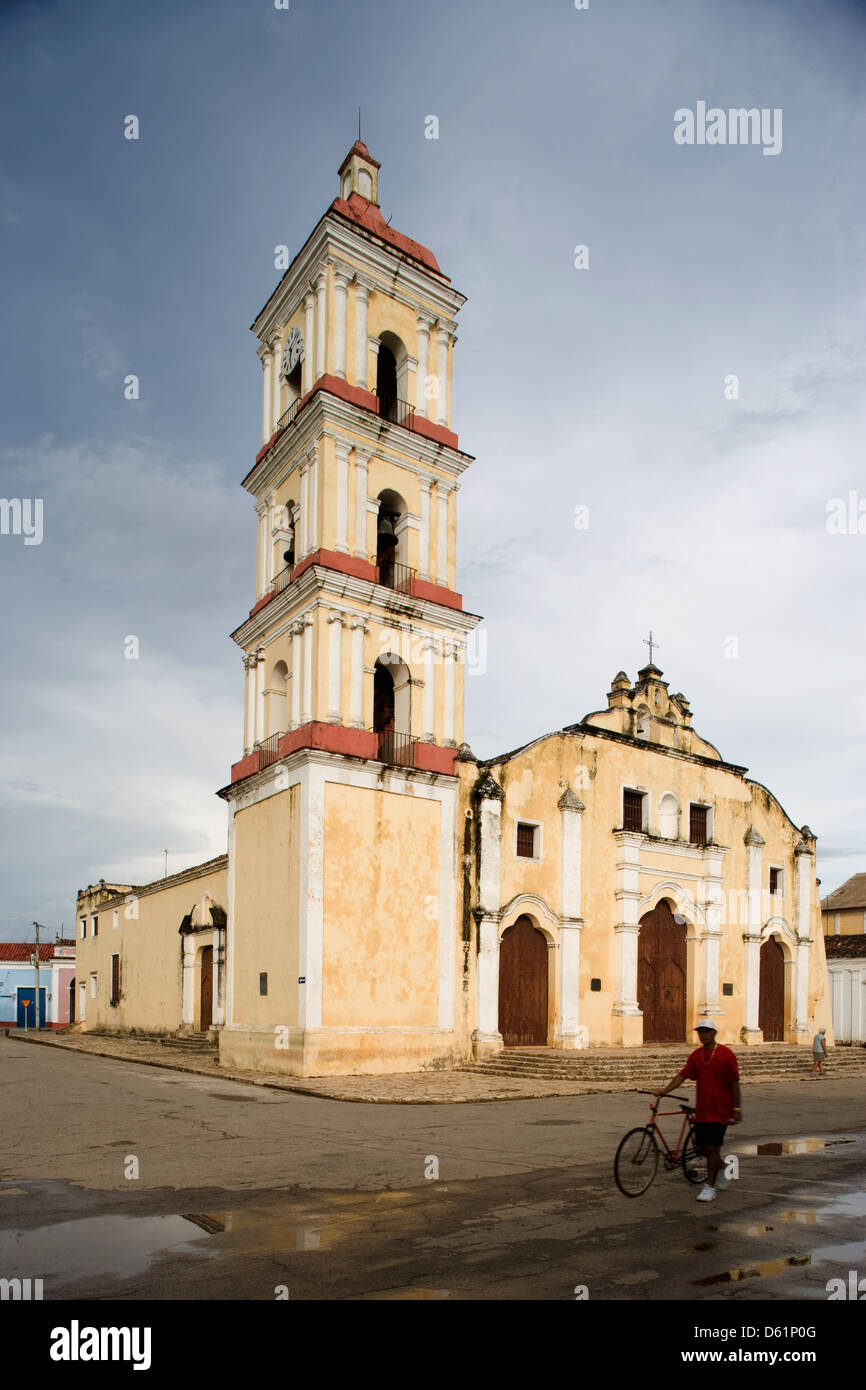 Remedios: cathedral / main square Stock Photo - Alamy