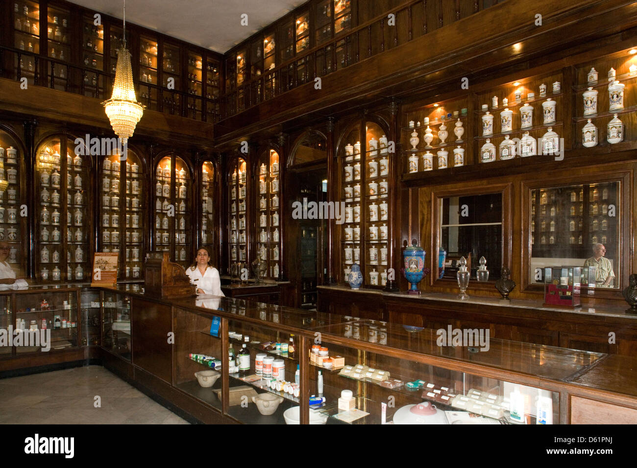 Traditional Pharmacy High Resolution Stock Photography and Images - Alamy