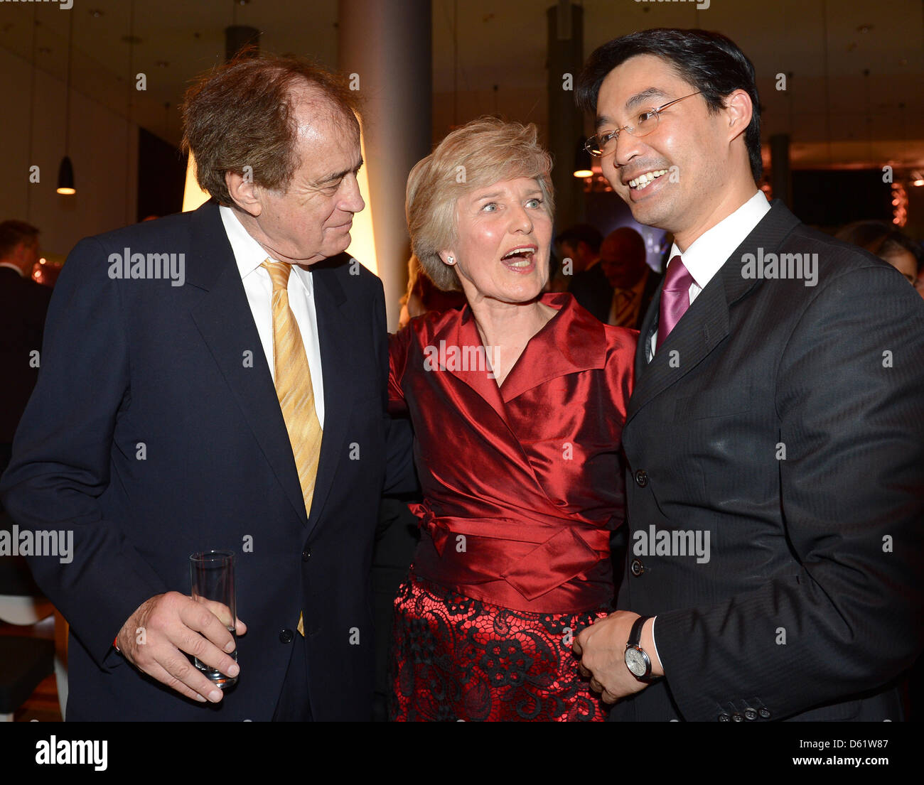 Widow and arthur hi-res stock photography and images - Alamy