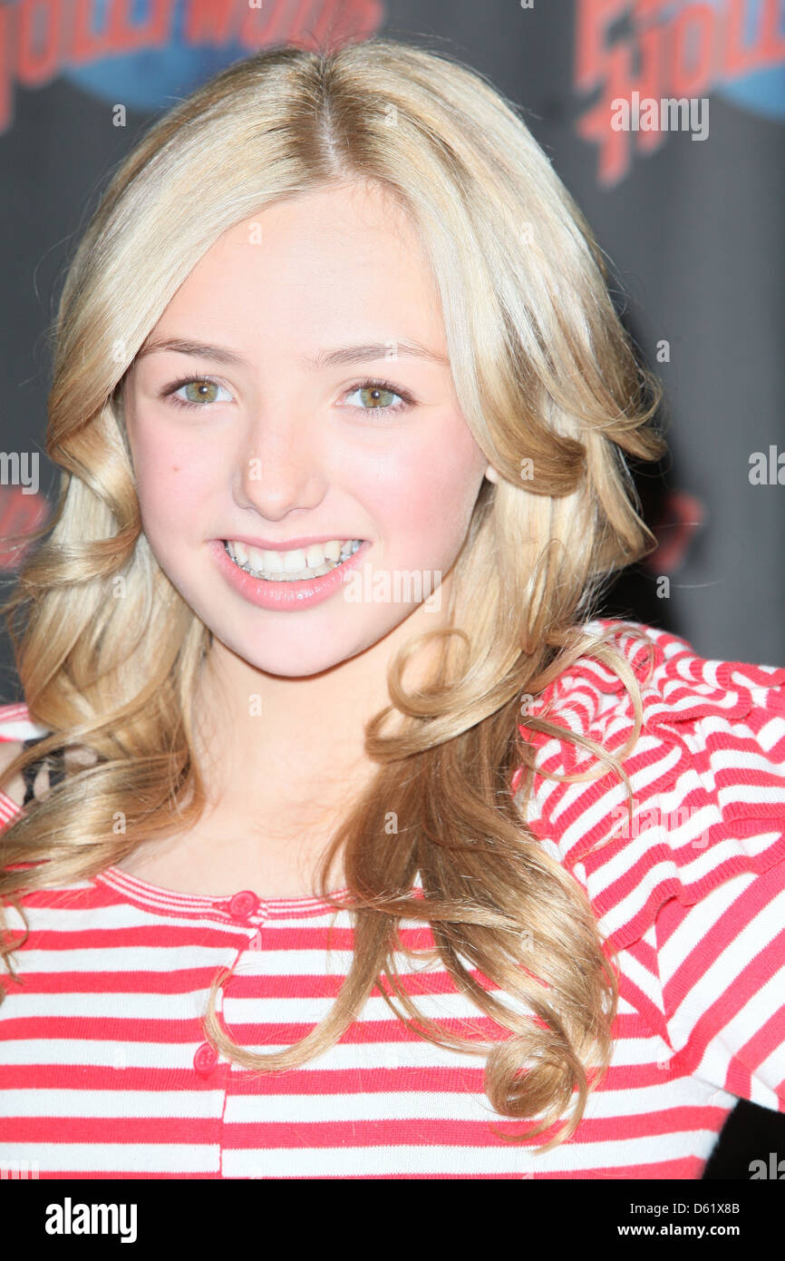 Peyton List With Braces