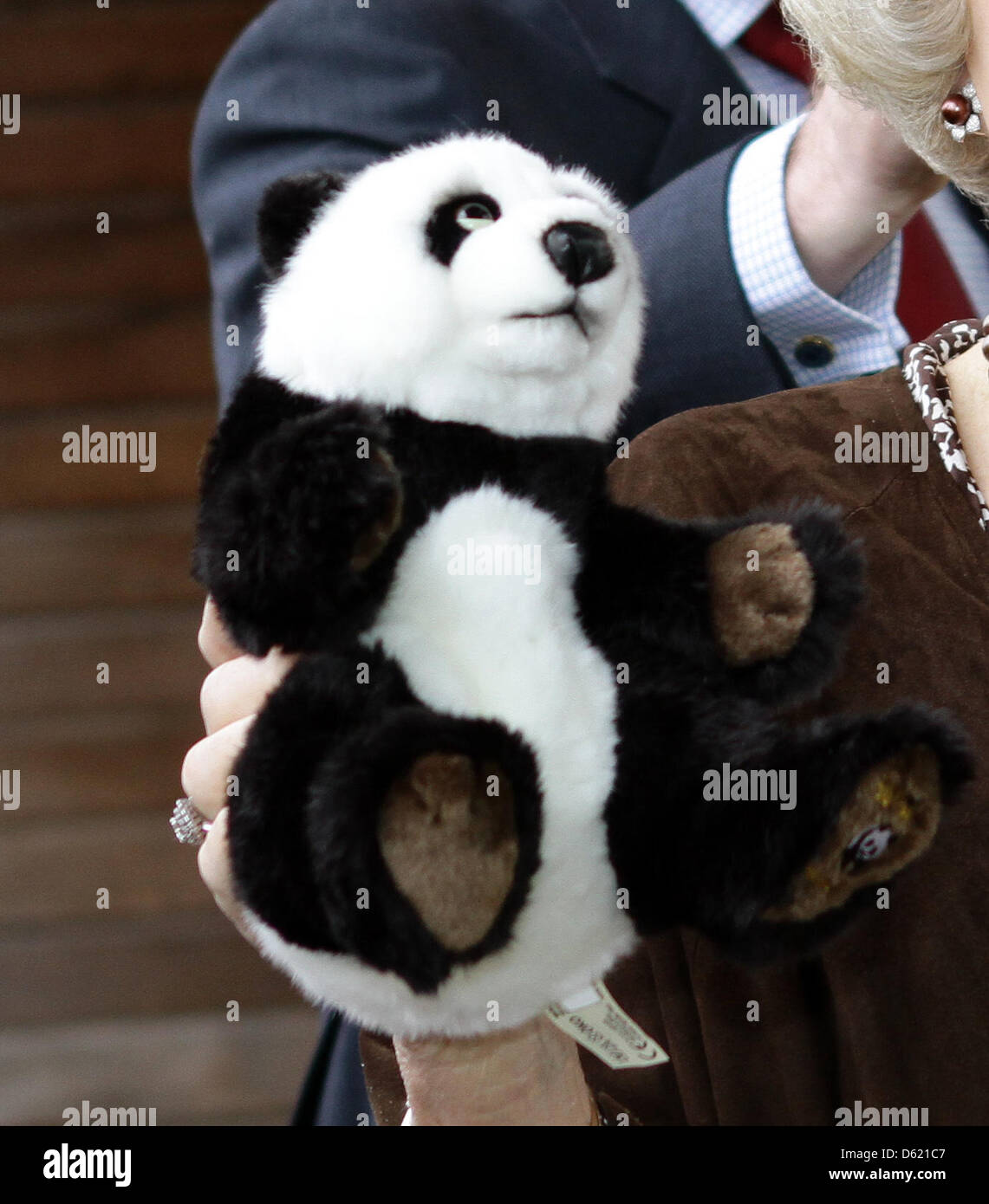 Panda that Queen Beatrix received as she attended the opening of the ...