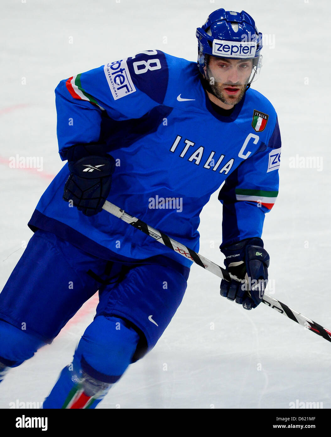 Italy's Manuel de Toni in action during the Ice Hockey World ...