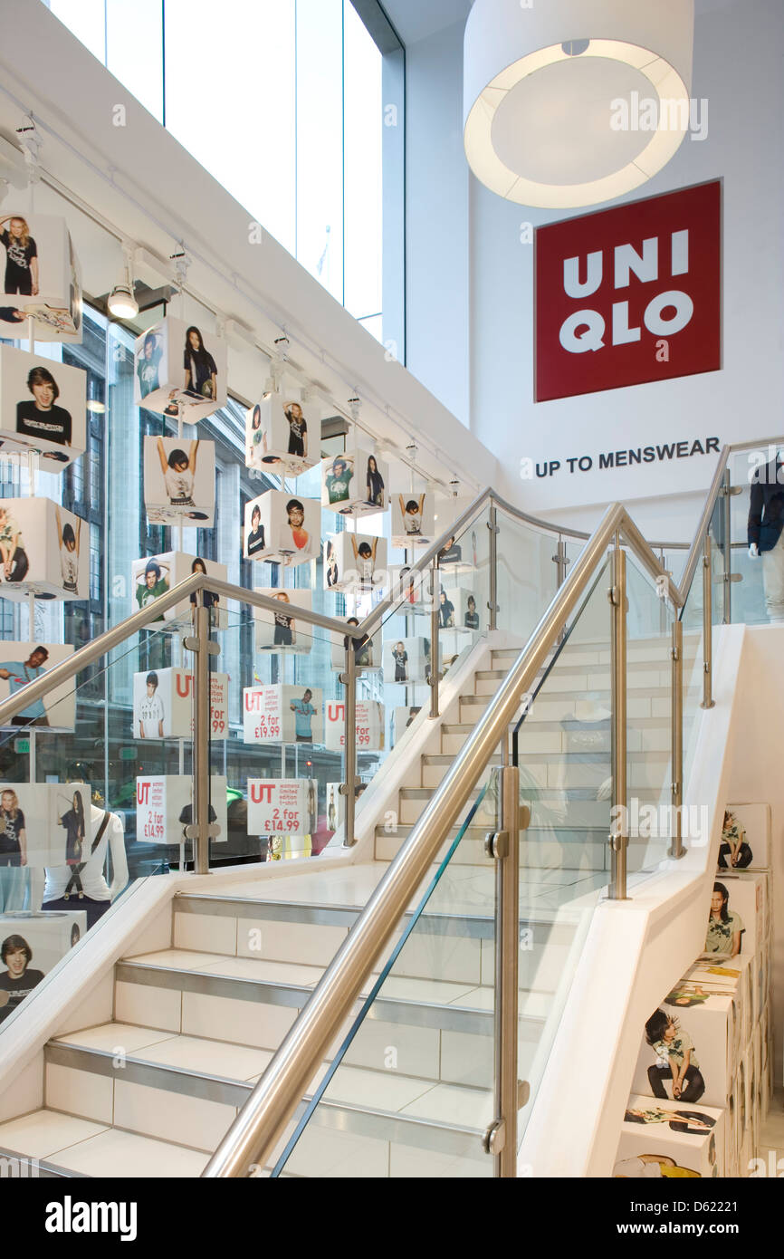 Uniqlo Kensington High Street London Stock Photo - Alamy