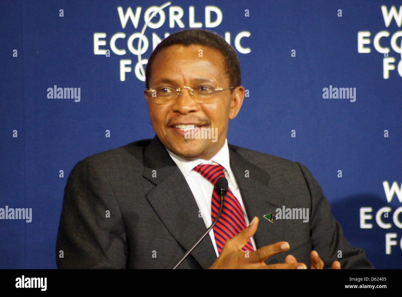Jakaya kikwete hi-res stock photography and images - Alamy
