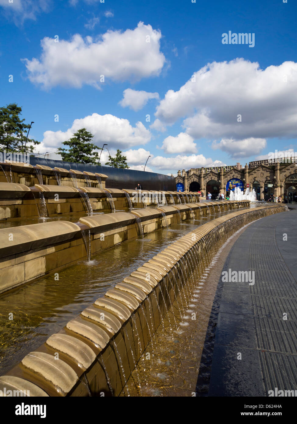 Sheffield Station with the Cutting Edge water feature and fountains in ...