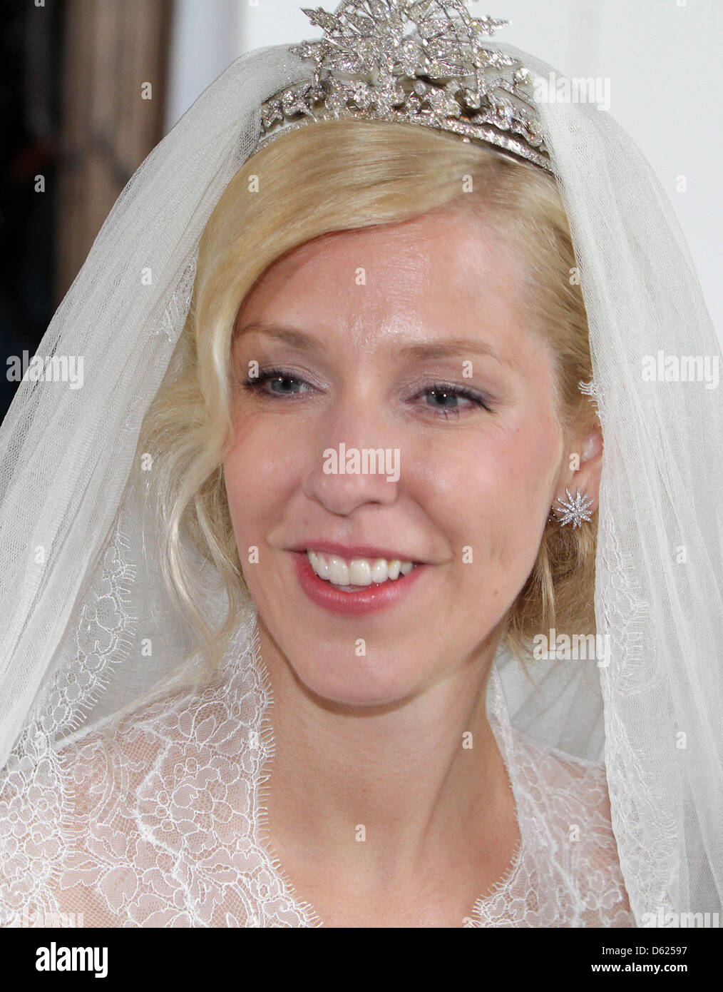 The bride Felipa Princess of Bavaria walks out of the Rokoko-Wies ...