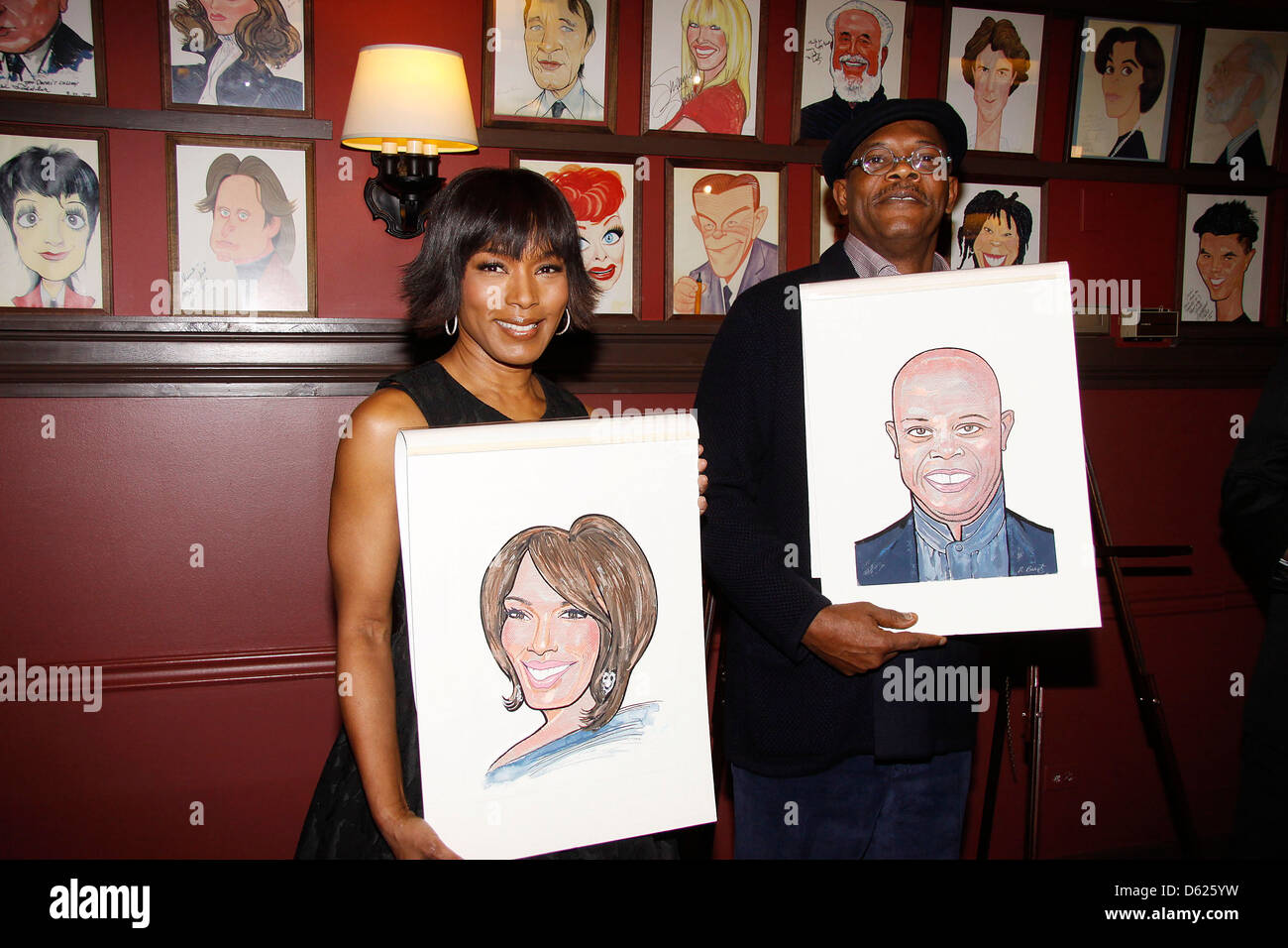 Angela Bassett Samuel L Jackson Unveiling Of Sardis Portraits For The