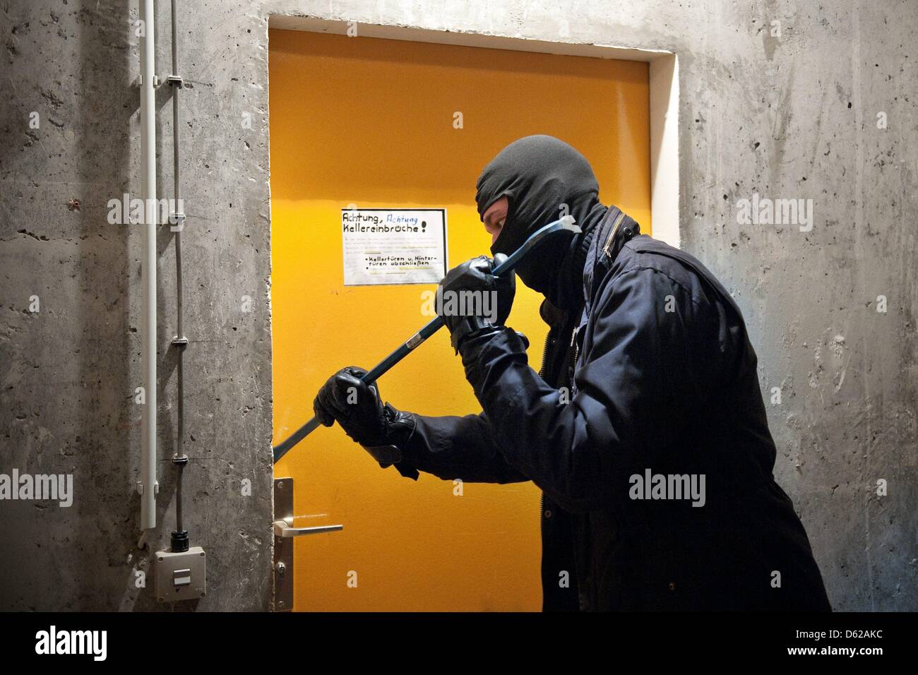 Crowbar berlin hi-res stock photography and images - Alamy