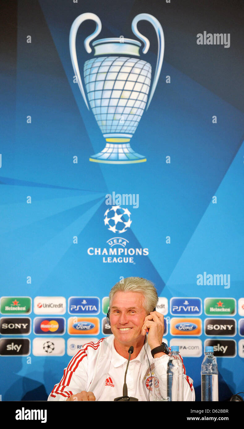 MUNICH, GERMANY - MAY 18: Manager Jupp Heynckes looks on during the FC ...