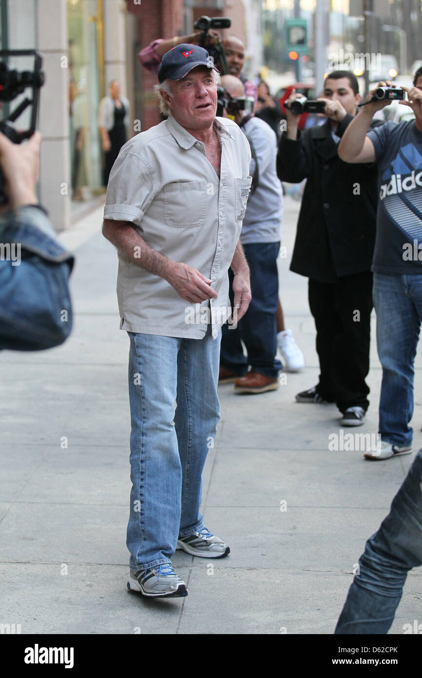 James Caan leaving a Medical Office Building in Beverly Hills Los ...