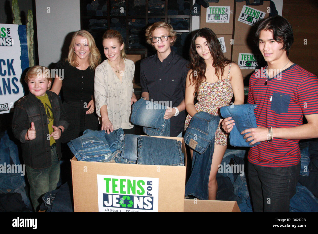 Actors Zachary Alexander Rice, Julianne Hough, Kristen Bell, musician ...