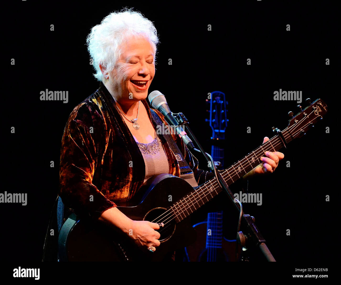 Iconic American singer/songwriter Janis Ian performs at Vicar Street ...