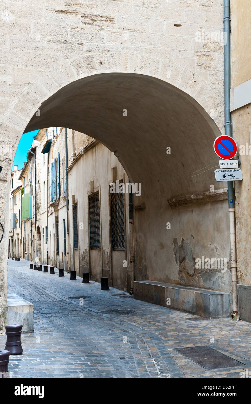 Medieval house signs hi-res stock photography and images - Alamy