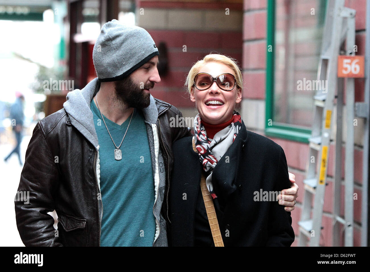 Katherine Heigl and her husband Josh Kelly shop at the flea markets in ...