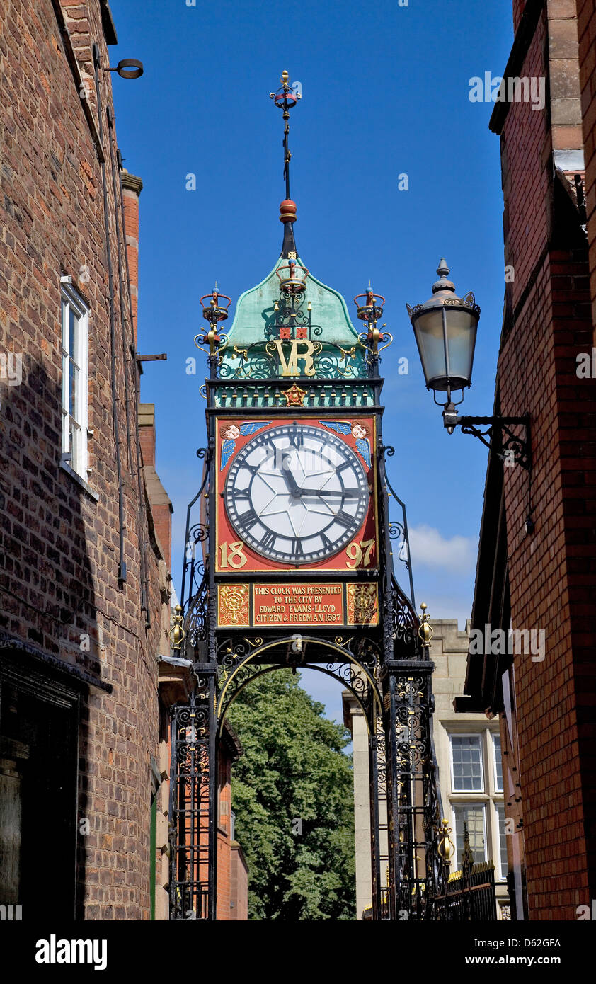 Eastgate clock chester Cheshire England uk roman deva victrix gateway ...