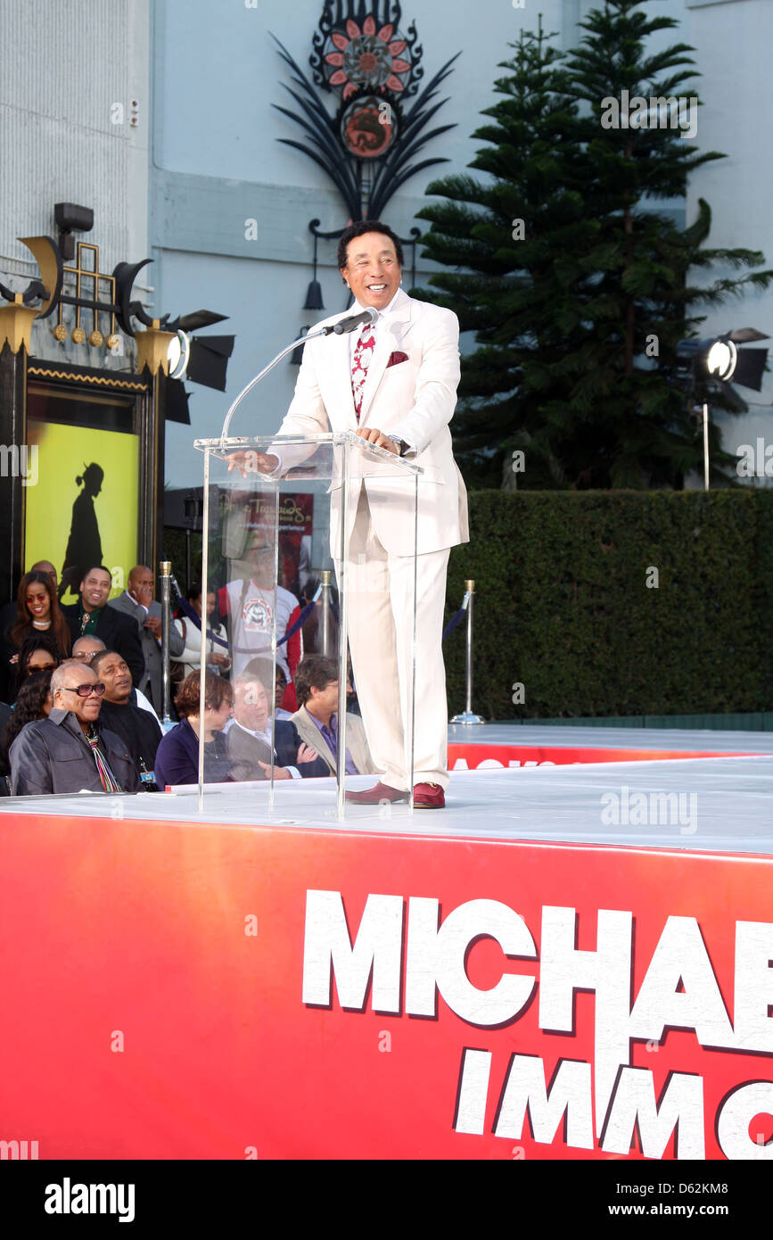 Smokey Robinson Michael Jackson's family and children immortalized ...