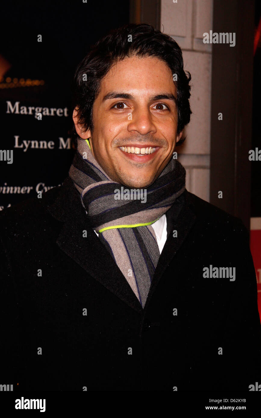 Matthew lopez hi-res stock photography and images - Alamy