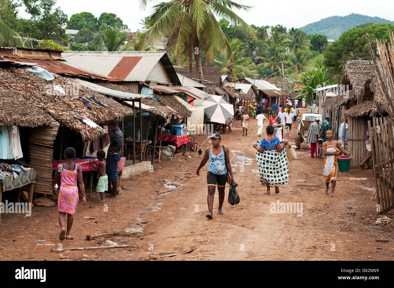back street scene, hell-ville, nosy-be, Madagascar Stock Photo - Alamy