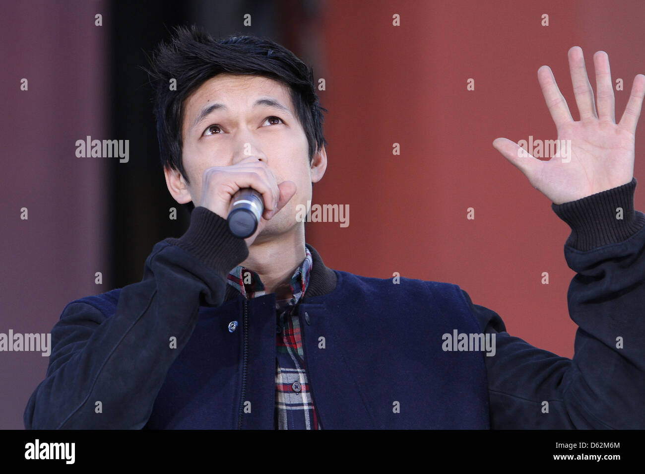 Harry Shum Jr. Michael Jackson's family and children immortalized their ...