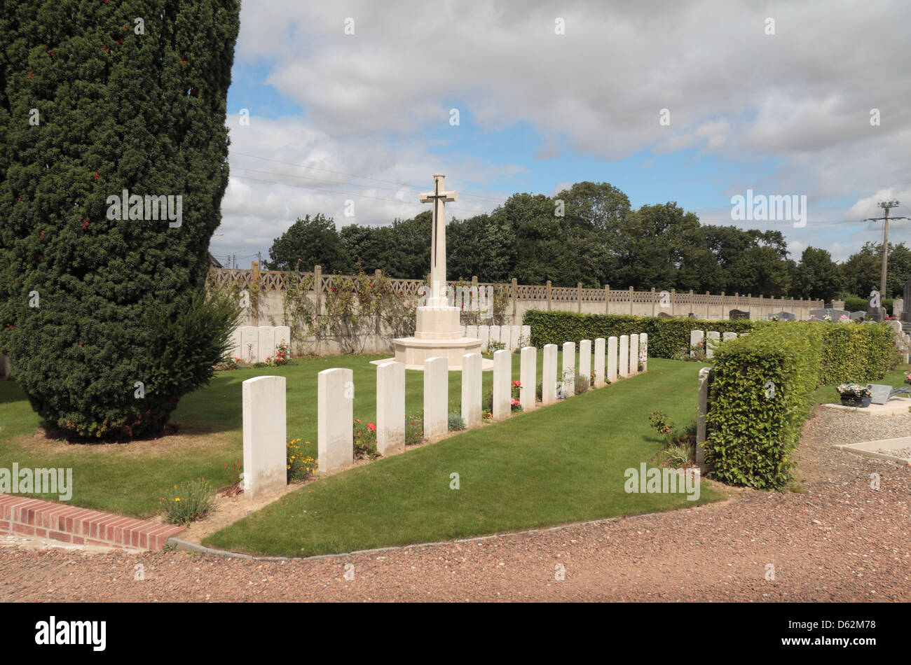 A small number of Commonwealth graves in the CWGC Hebuterne Communal ...