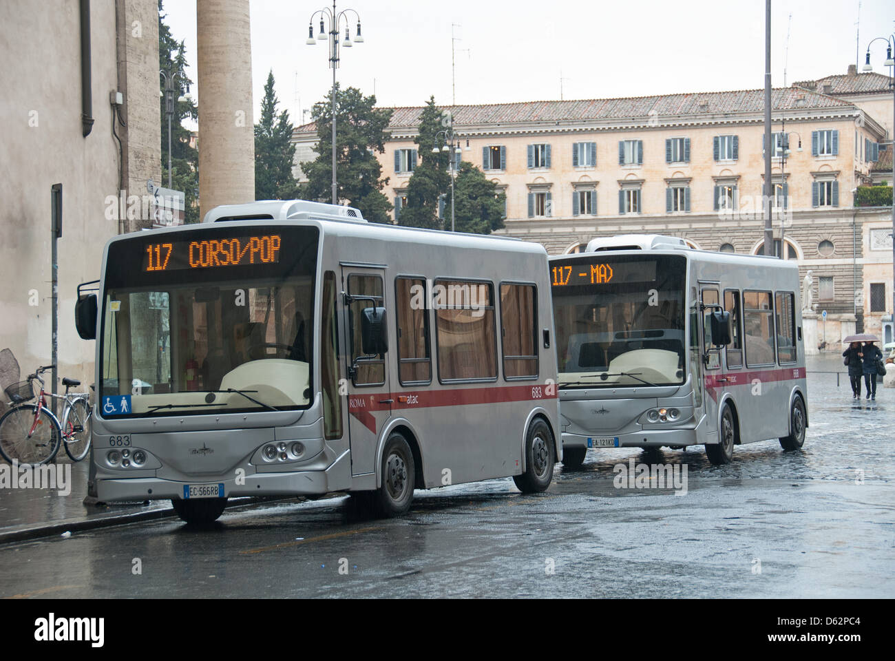 Electric buses hi-res stock photography and images - Alamy