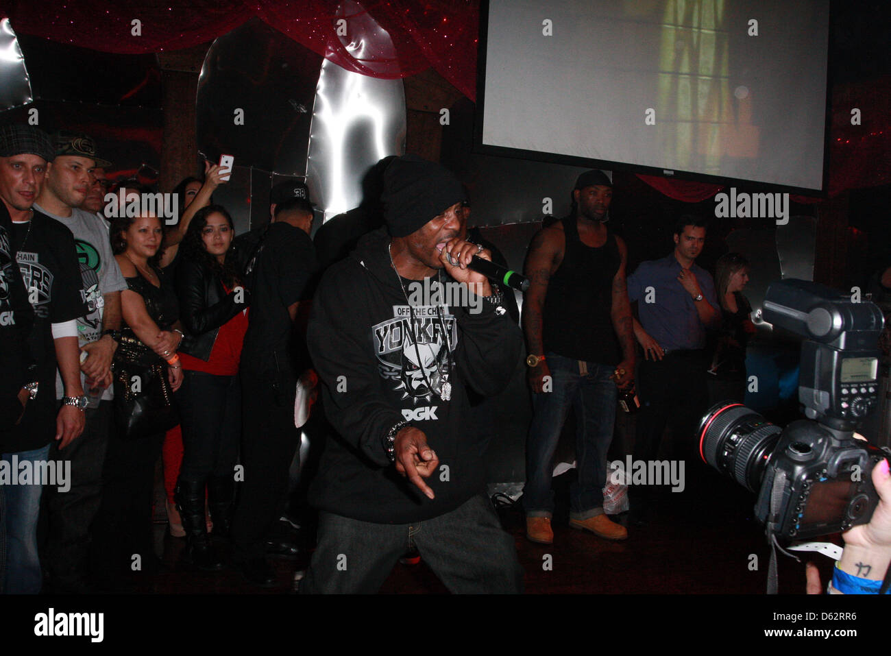 Rapper DMX performing at an event sponsored by DGK Skateboards at Cafe ...