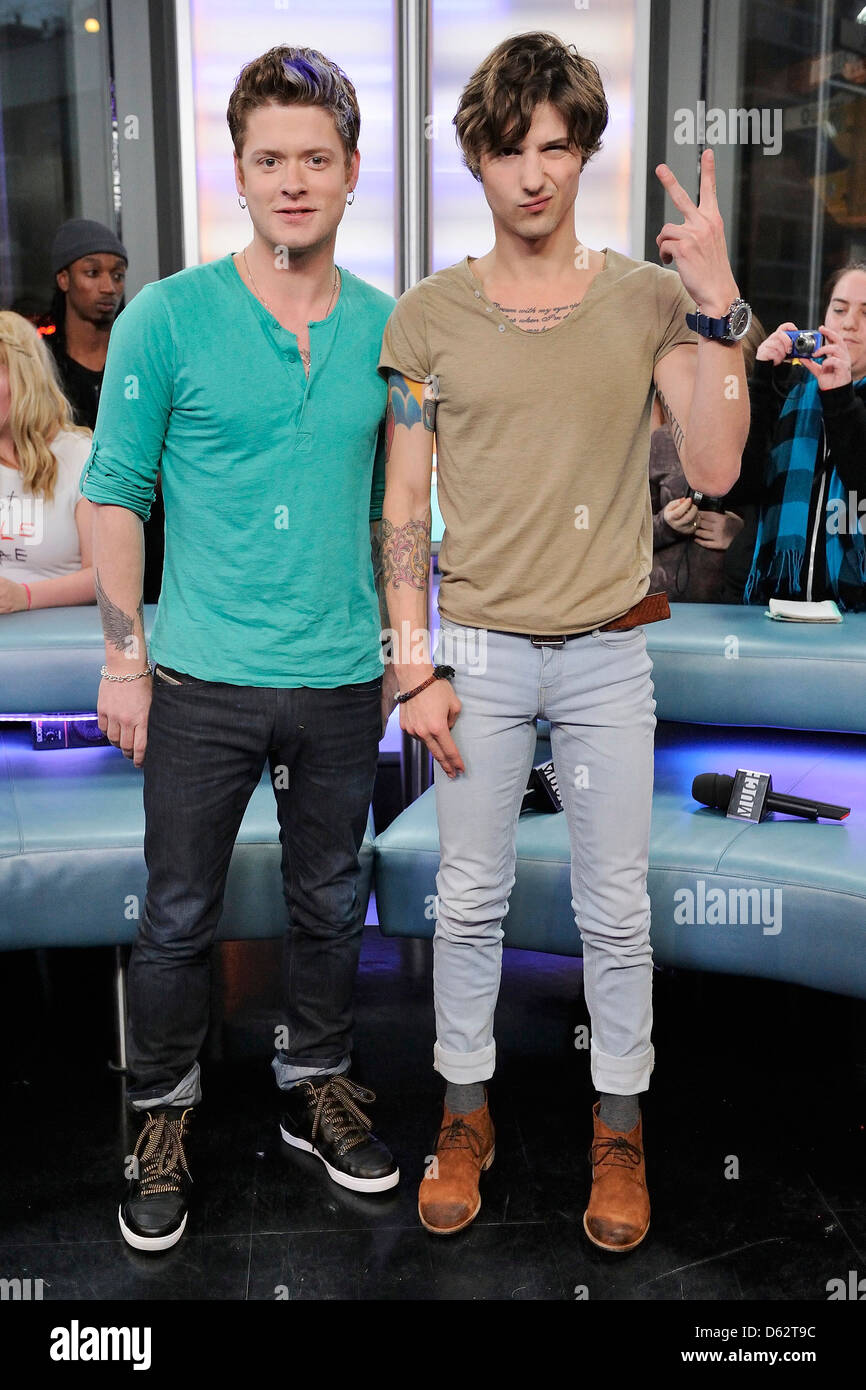 Nash Overstreet and Ryan Follese Hot Chelle Rae appears on Much Music's ...