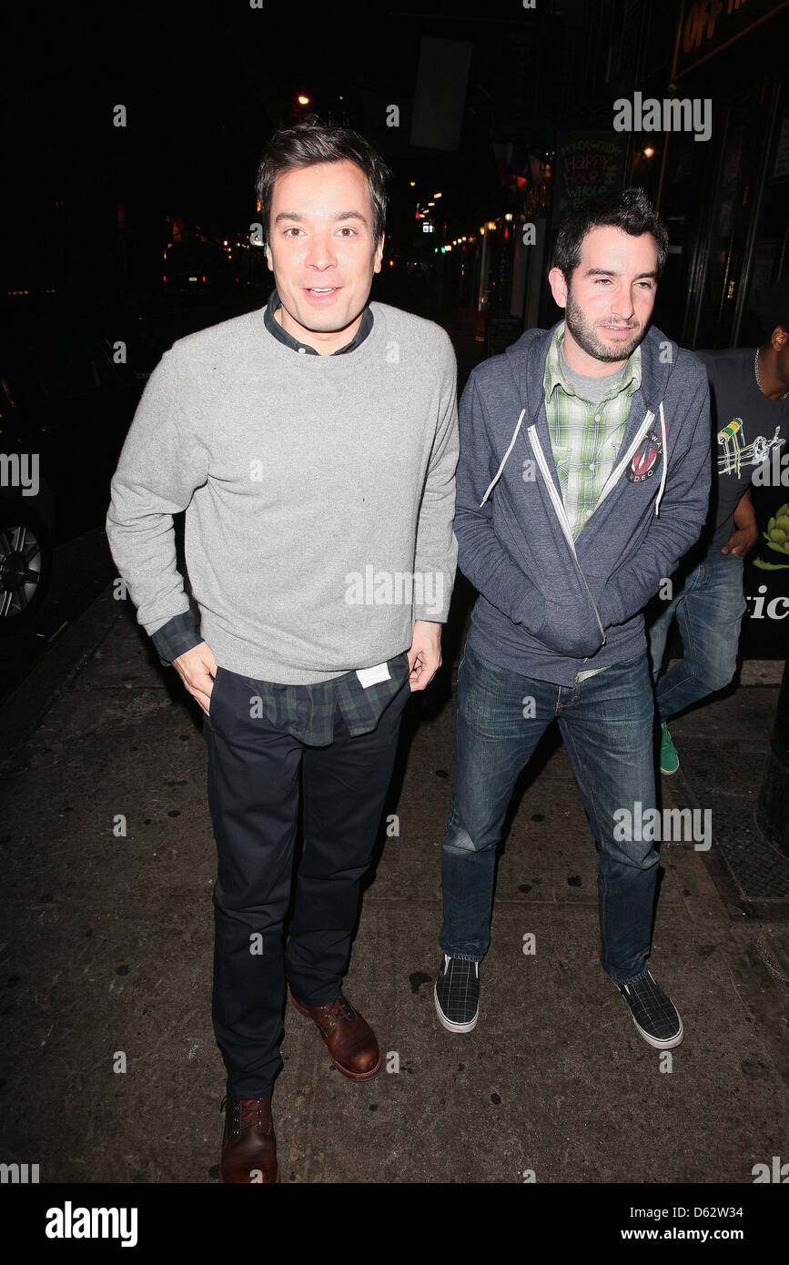 Jimmy Fallon Van Halen Frontman David Lee Roth performs at Cafe ...