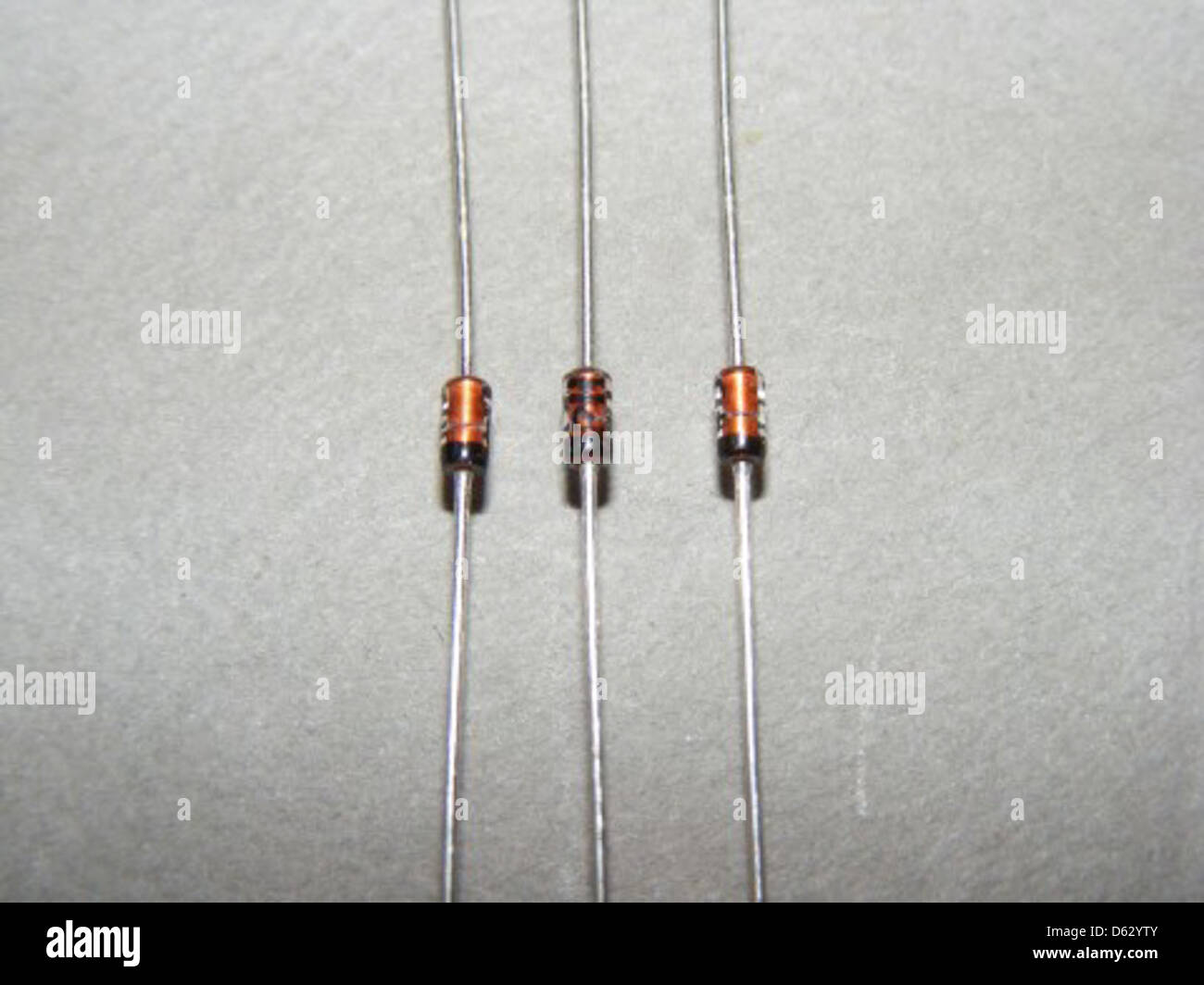 Switchingsignaldiodes hi-res stock photography and images - Alamy