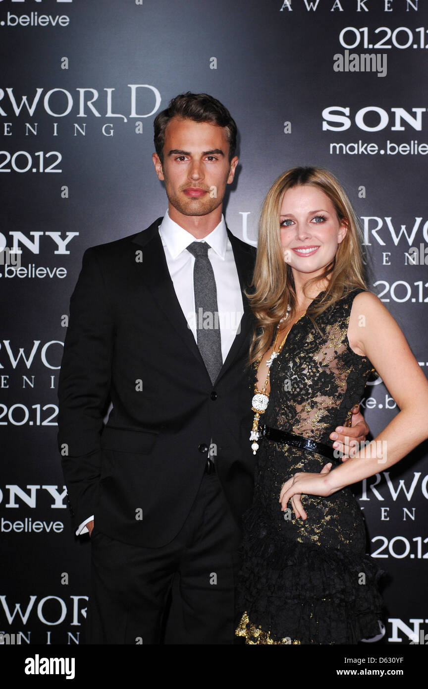 Theo James Underworld Whip