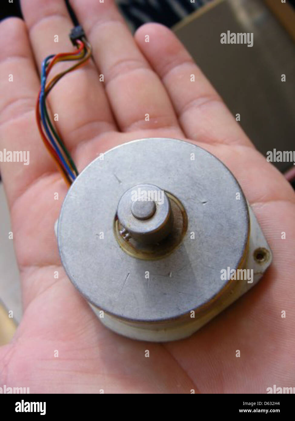 The HDD Spindle Motor is a key component in hard disk drives ...