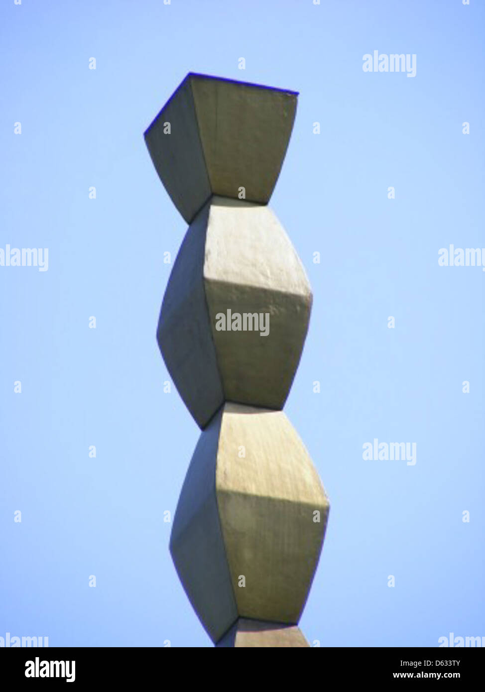 Brancusi Endless Column High Resolution Stock Photography and Images ...