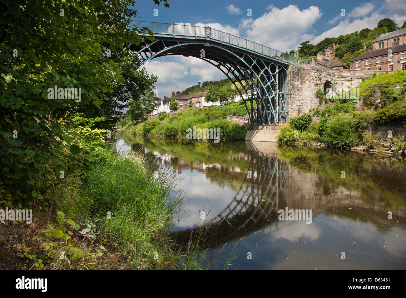 Cast Iron Bridge High Resolution Stock Photography and Images - Alamy
