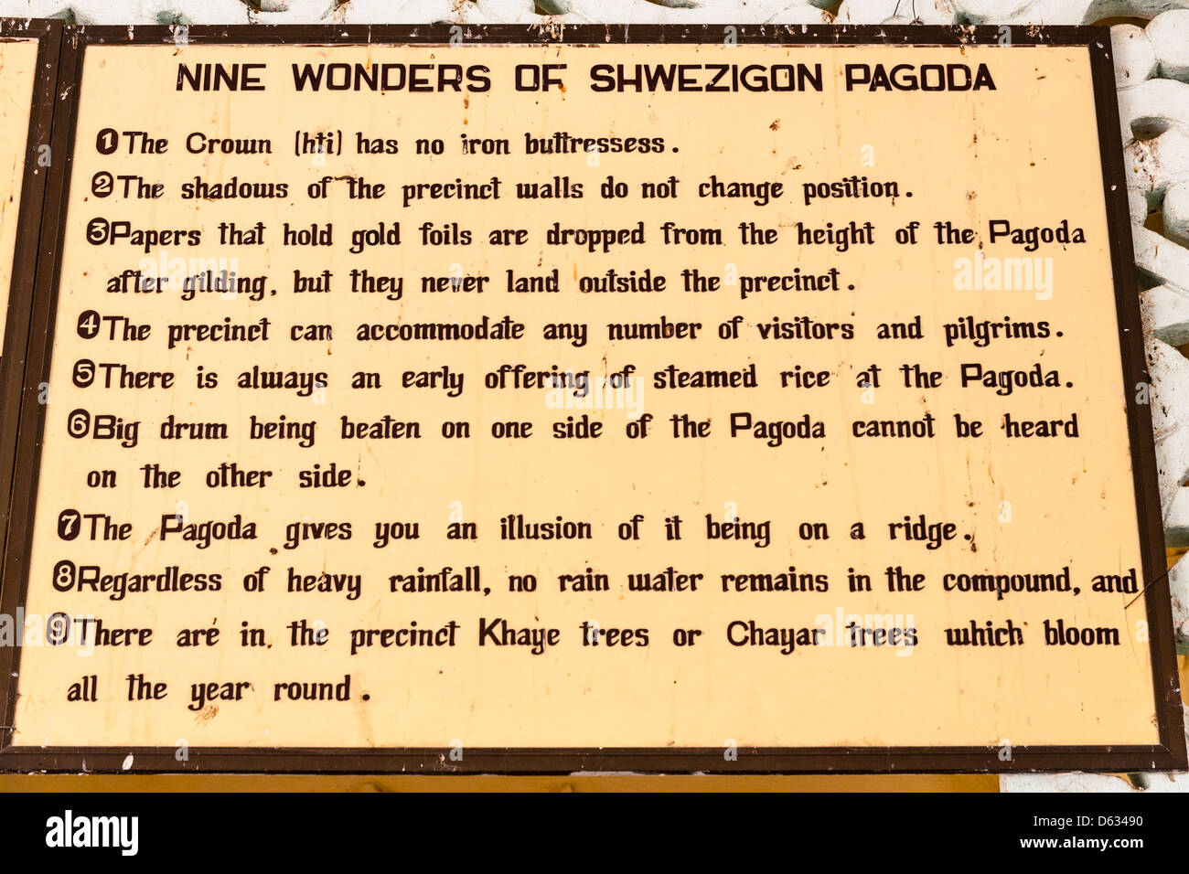 Pagoda sign hi-res stock photography and images - Alamy