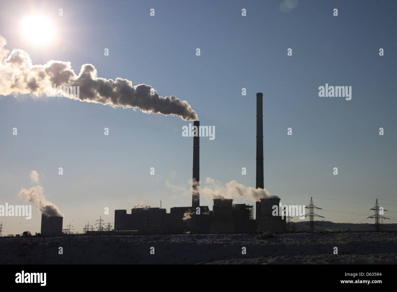 An image illustrating power plant pollution, highlighting the ...