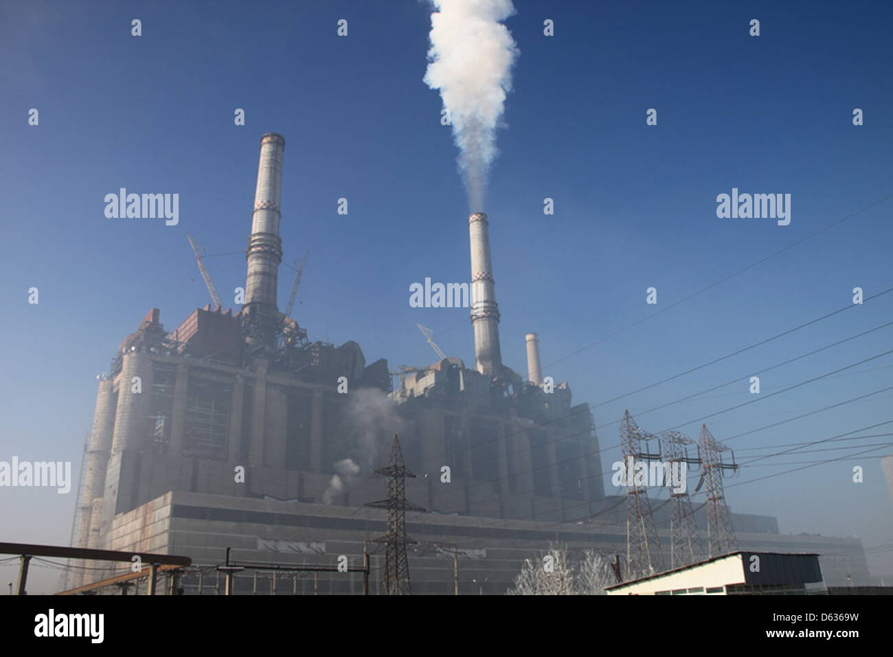 Termocentrala hi-res stock photography and images - Alamy