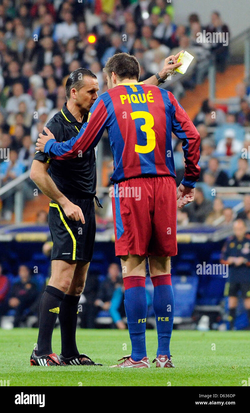 Pique Real Madrid playing against FC Barcelona at the Spanish Primera ...
