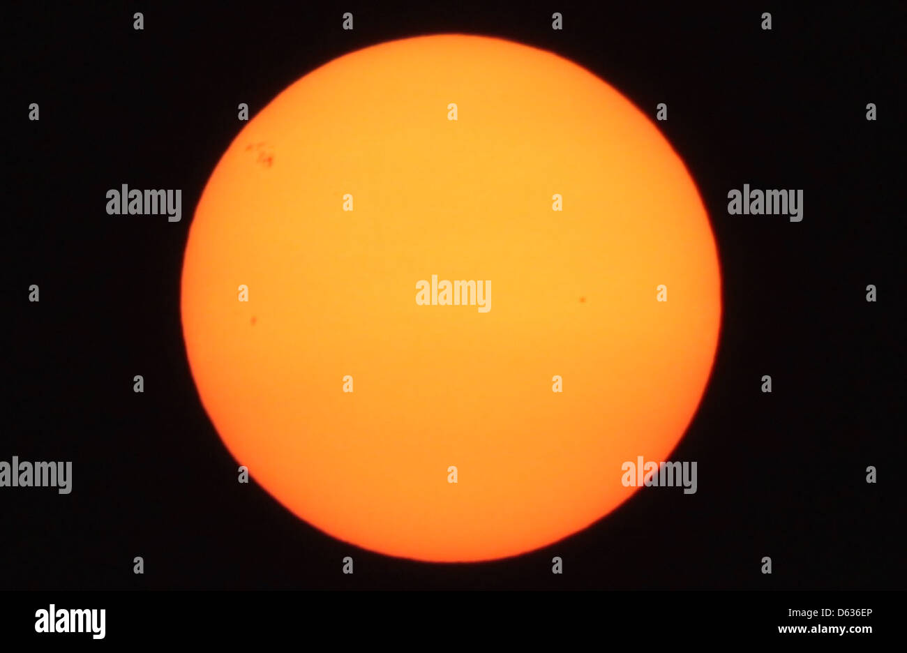 Sunspots detail hi-res stock photography and images - Alamy